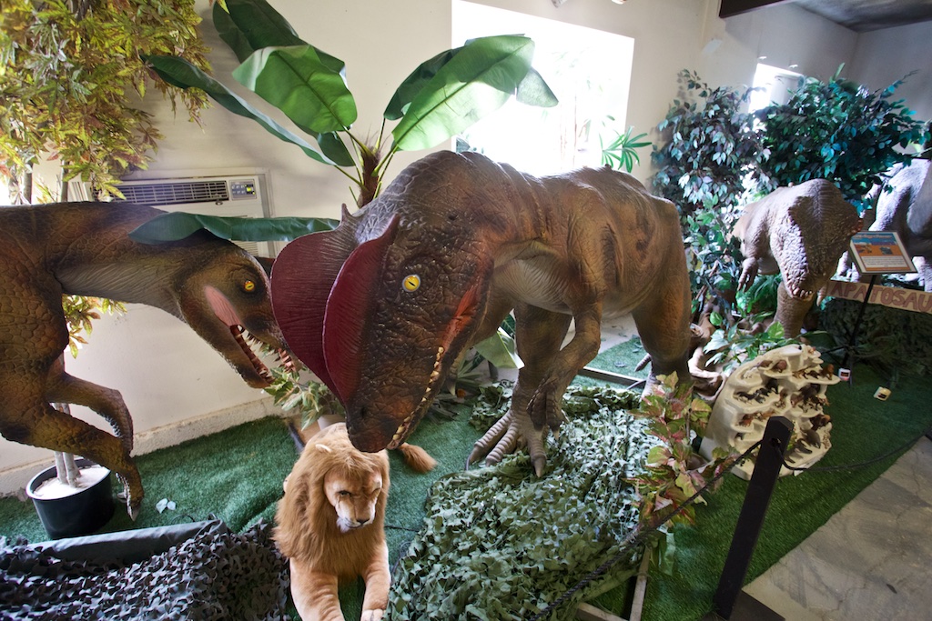 Cabazon Dinosaurs: The Biggest Dinosaur in the World - California ...