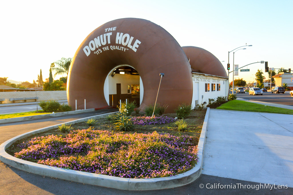 The Donut Hole, La Puente: A Drive Thru Donut - California Through My Lens