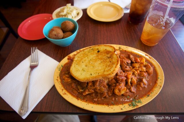 Squeeze Burger (The Squeeze Inn) in Sacramento: A Hamburger with a ...