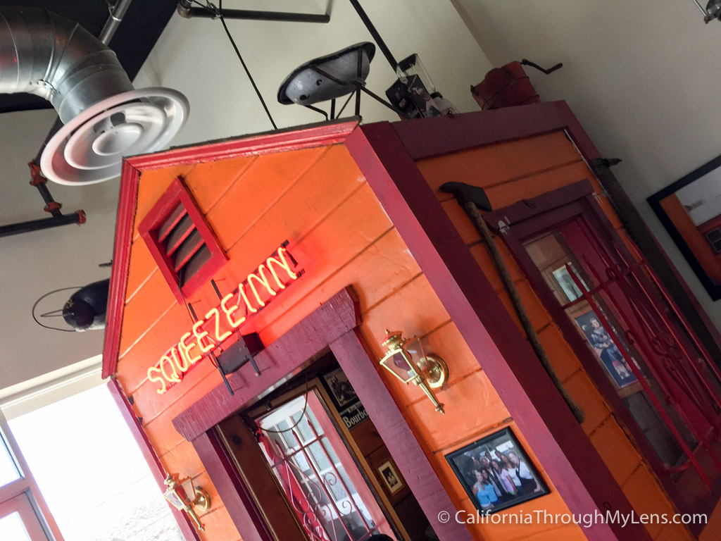 Squeeze Burger (The Squeeze Inn) in Sacramento: A Hamburger with a ...