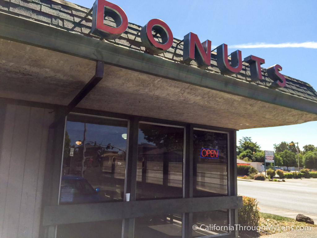 Donut Nook: Chico's Top Rated Donut Shop - California Through My Lens