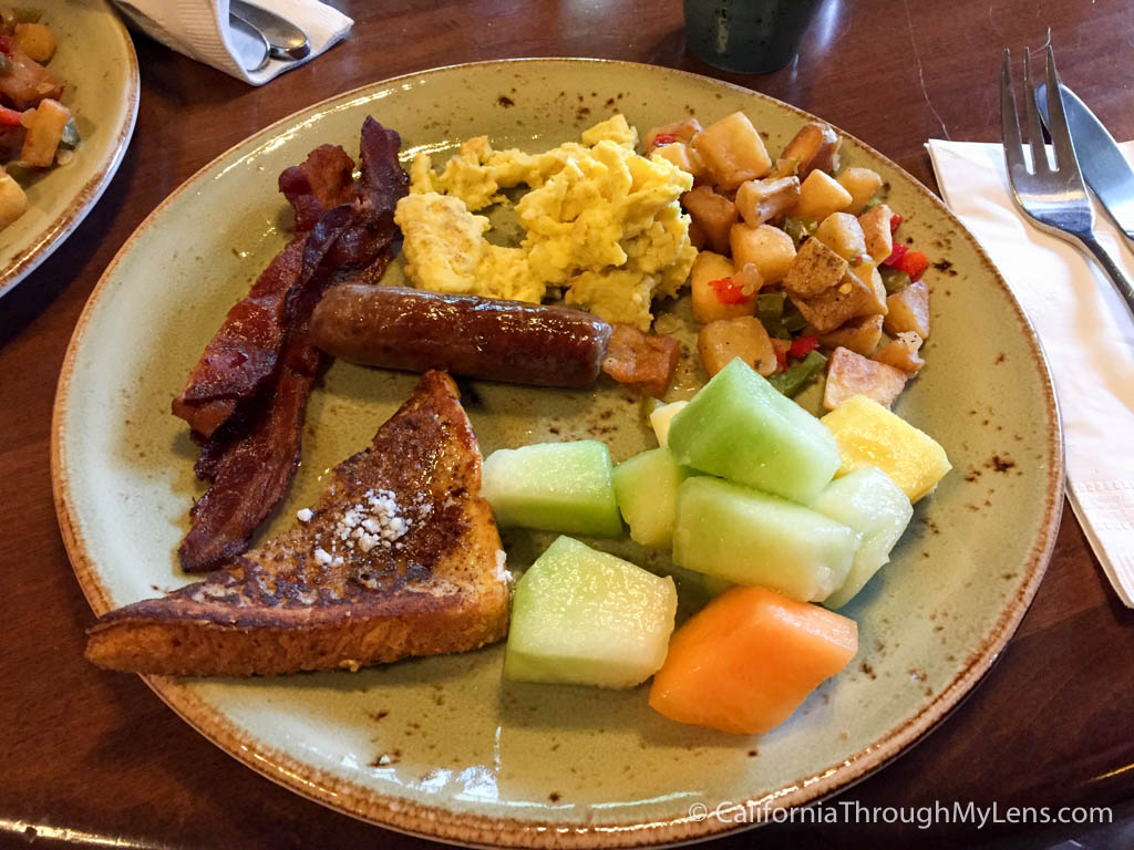 Wuksachi Lodge in Sequoia National Park - California Through My Lens