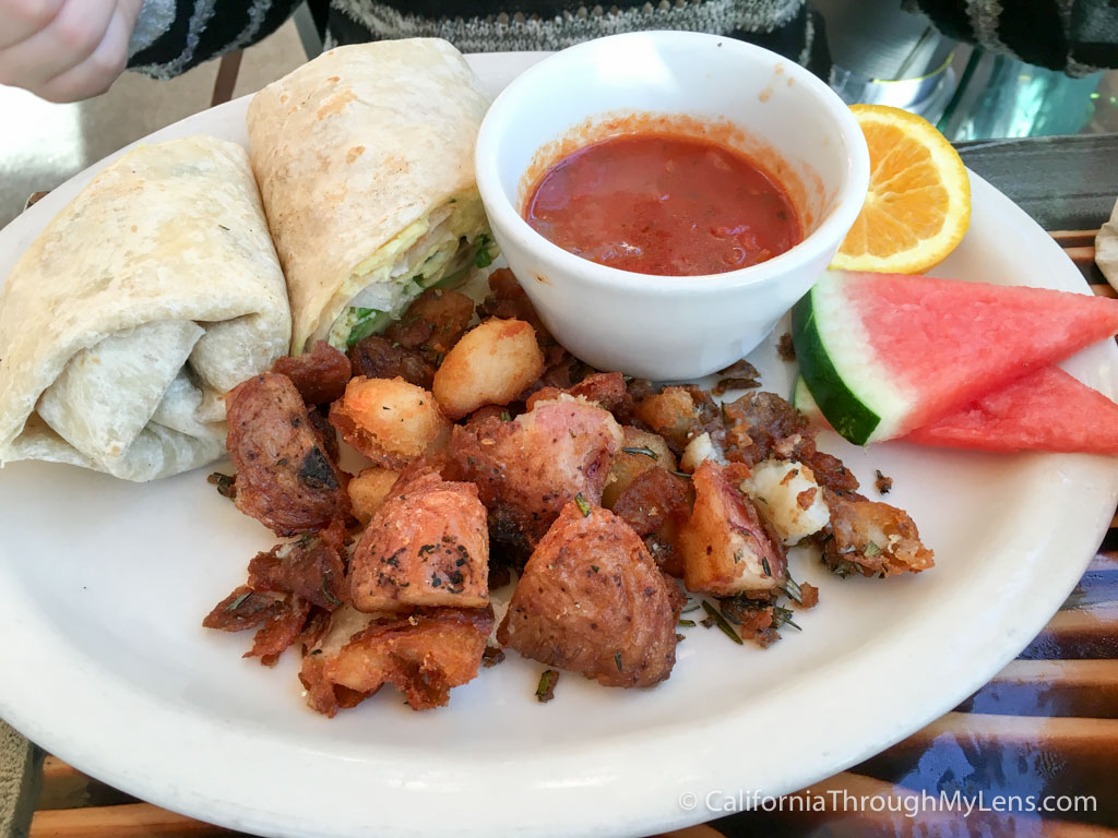Fig Tree Cafe: Breakfast Sushi at Liberty Station San Diego ...