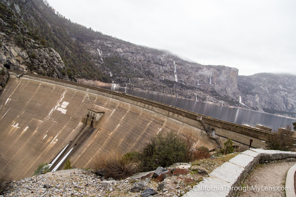 Hetch Hetchy in Yosemite National Park: Hike to Wapama Falls ...