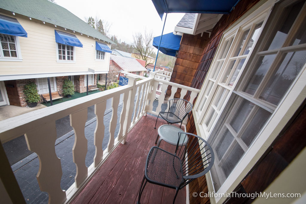 Victoria Inn: Fun Bed and Breakfast in Downtown Murphys - California ...