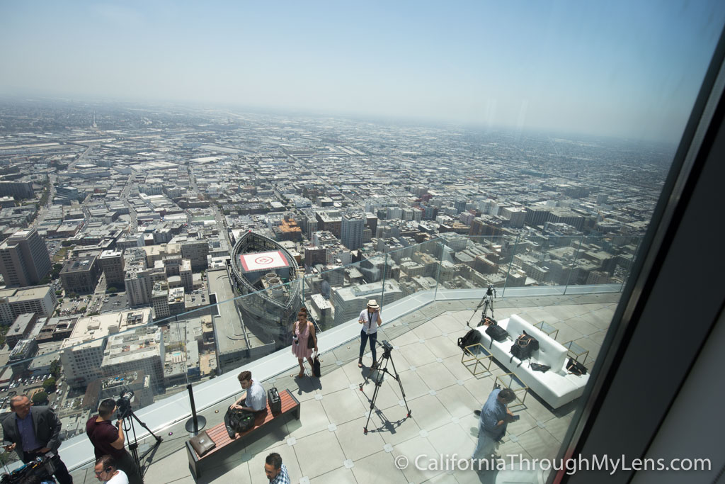 OUE Skyspace: Glass Slide & Open Air Observation Deck in Los Angeles ...