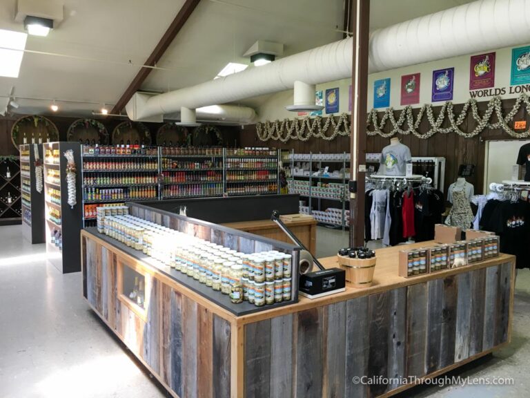 Garlic World: Home of the World's Longest Garlic Braid in Gilroy ...