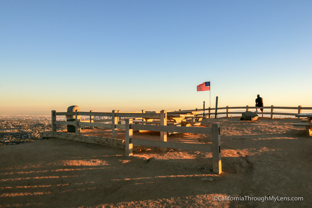 Mt Hollywood Trail: Hiking Above Griffith Observatory and Downtown LA ...