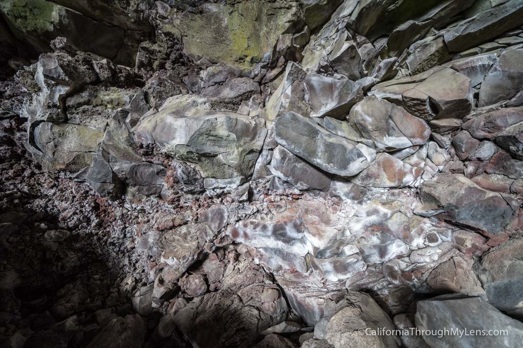 Big Painted Cave & Symbol Bridge in Lava Beds National Monument ...
