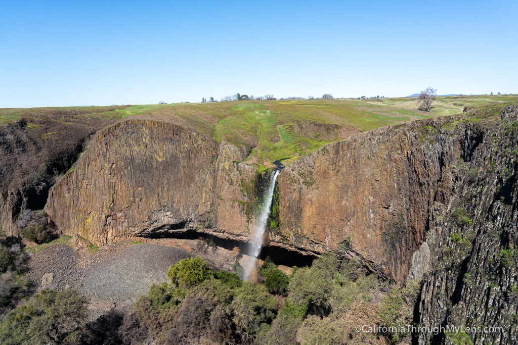 Phantom Falls Hike in North Table Mountain Ecological Reserve ...