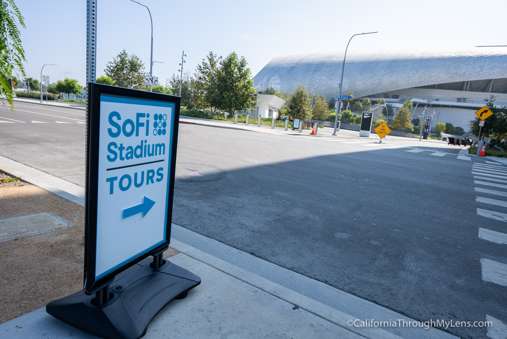 Sofi Stadium Tour: Exploring the Rams & Chargers New Football Stadium ...