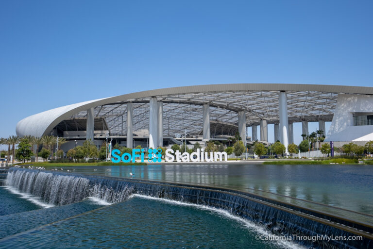 Sofi Stadium Tour: Exploring the Rams & Chargers New Football Stadium ...